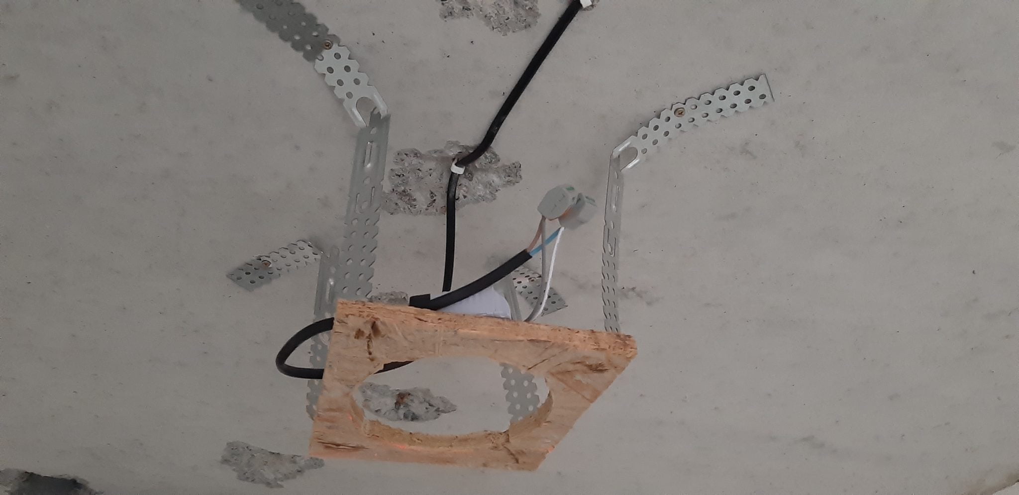 Stretch Fabric Ceiling Installation by Yourself